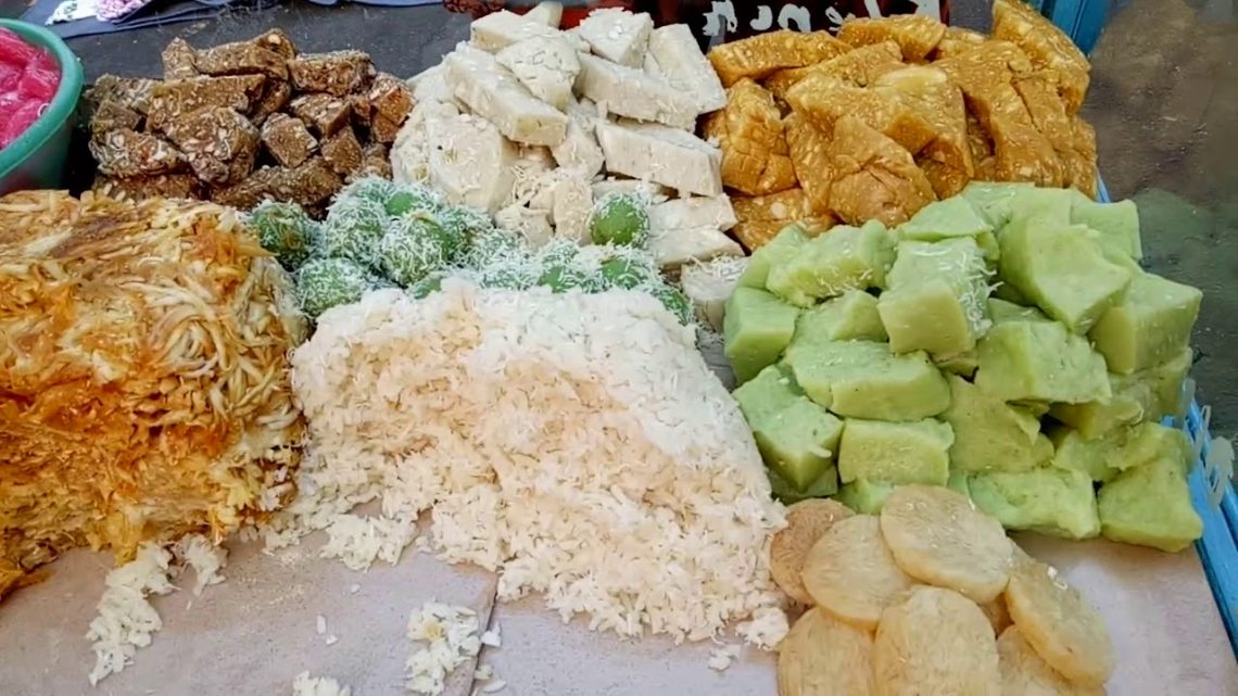 Kue Khas Jawa Timur - YOEXPLORE, Liburan Keluarga